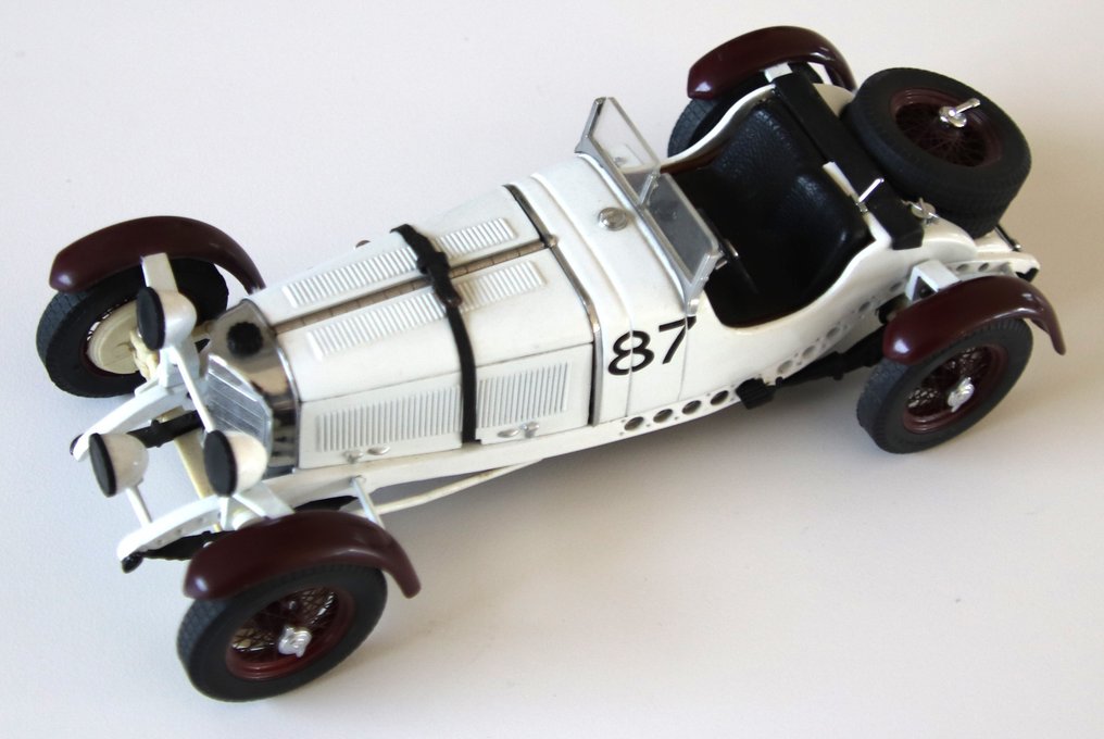 Pauls Model Art - First Class Collection 1:24 - 1 - Modelauto ... Pauls Model Art - First Class Collection 1:24 - 1 - Modelauto ...