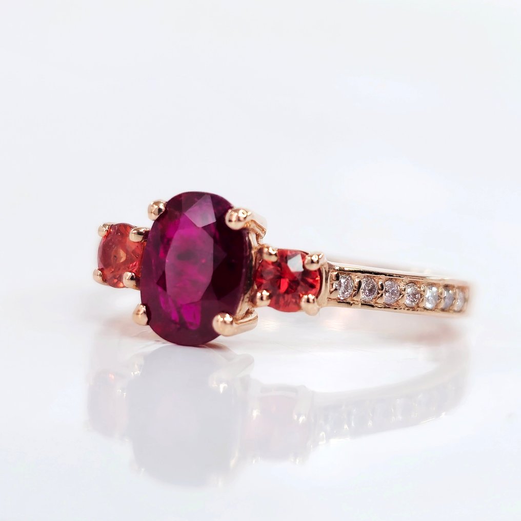 "no reserve" 1.00 ct Orange Ruby & 0.10 ct Light Pink Diamond Designer ...