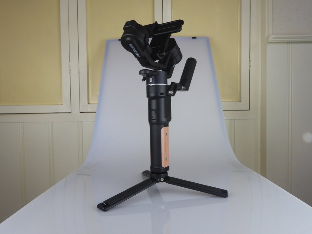 FeiyuTech AK2000C gimbal stabilizer tot 2,8 kilo Digital camera - Catawiki