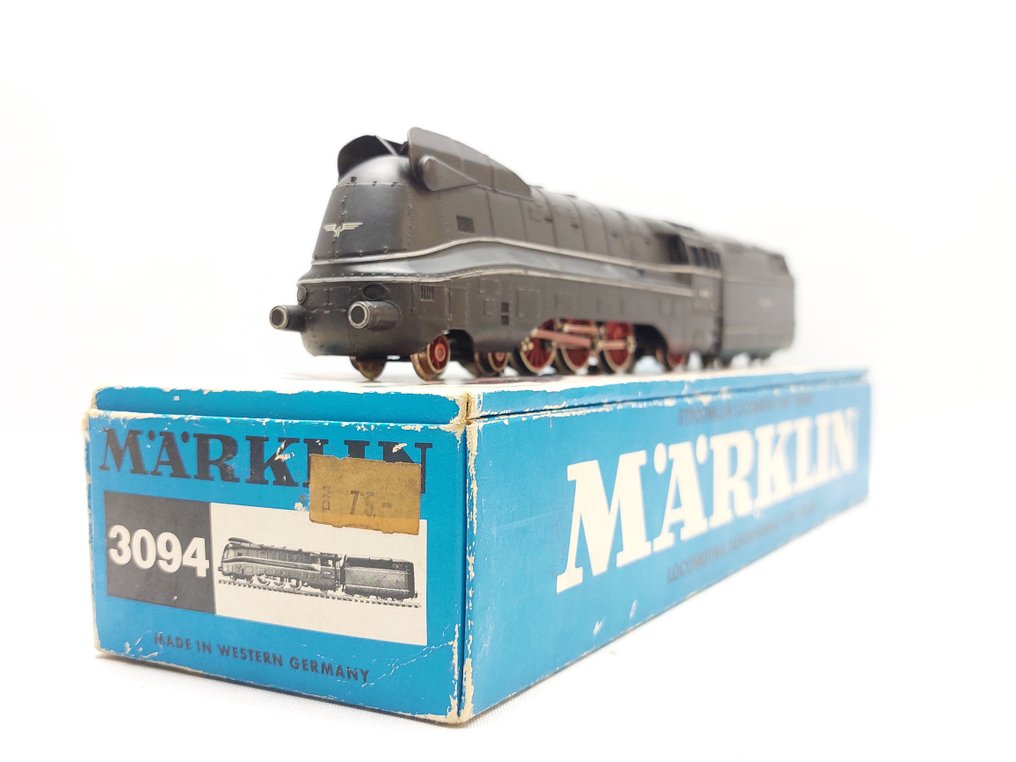 Märklin H0 - 3094 - Steam locomotive with tender (1) - Streamline ...