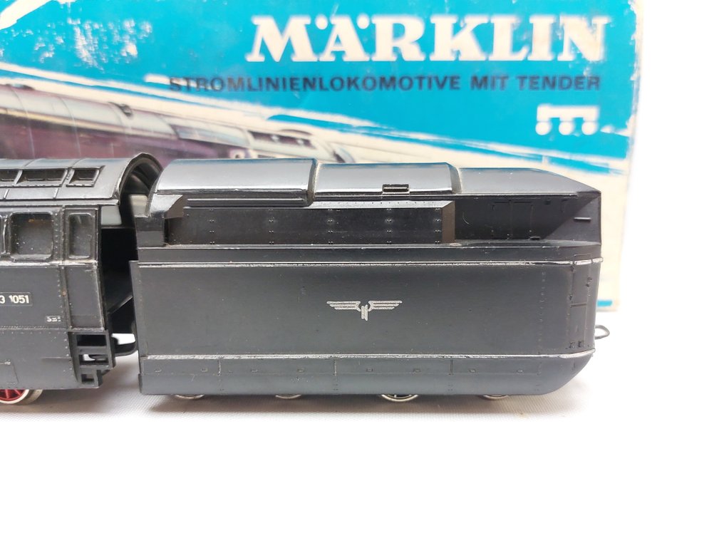 Märklin H0 - 3094 - Steam locomotive with tender (1) - Streamline ...
