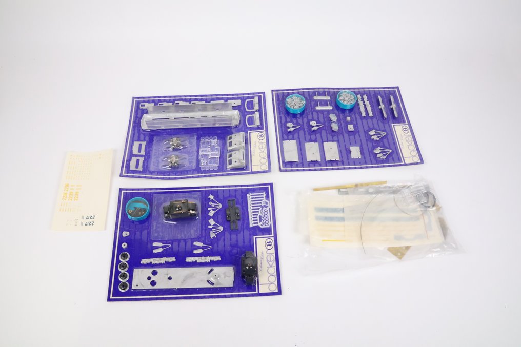 Dacker H0 - D25 - Electric locomotive (1) - Construction kit NMBS 2200 ...