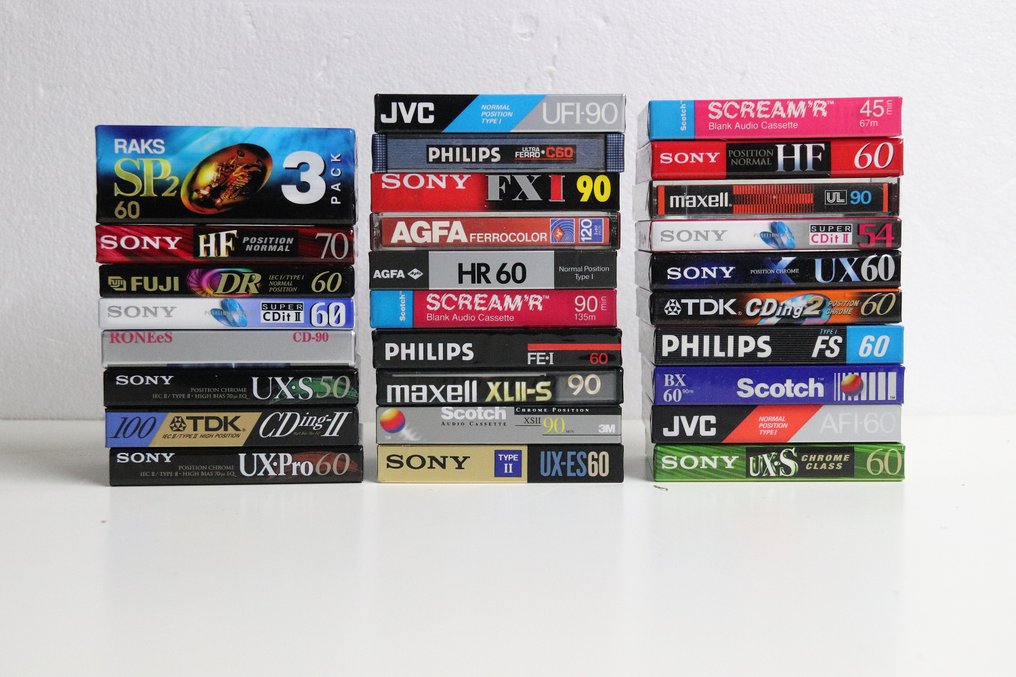 Scotch Tdk Rones Maxell Philips Sony Jvc Agfa - Scotch Tdk Rones Maxell Philips Sony Jvc Agfa ...