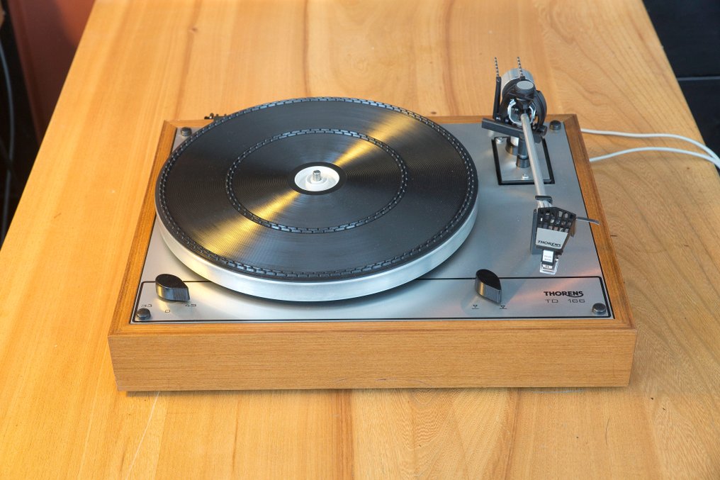 Thorens - TD 166 Turntable - Catawiki