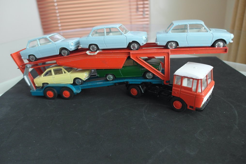 Lion Toys 1:43 - 6 - LKW-Modell - DAF 2600 Cartransporter no.50, 3x DAF ...