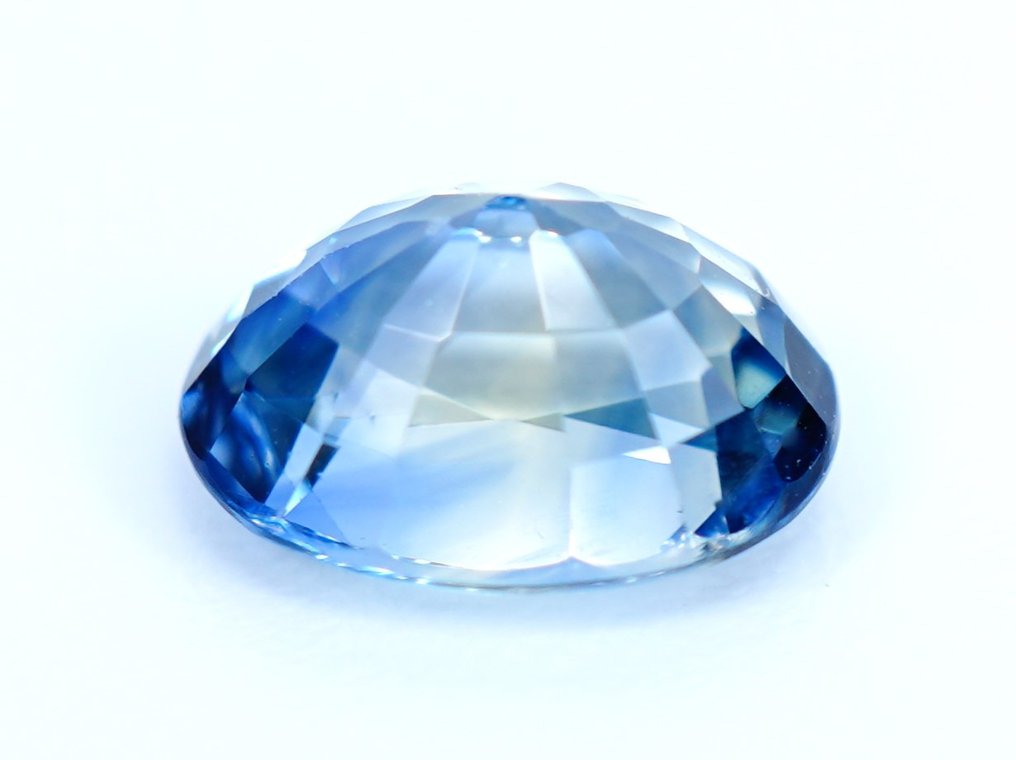 Azul claro Zafiro - 1.18 ct - Catawiki
