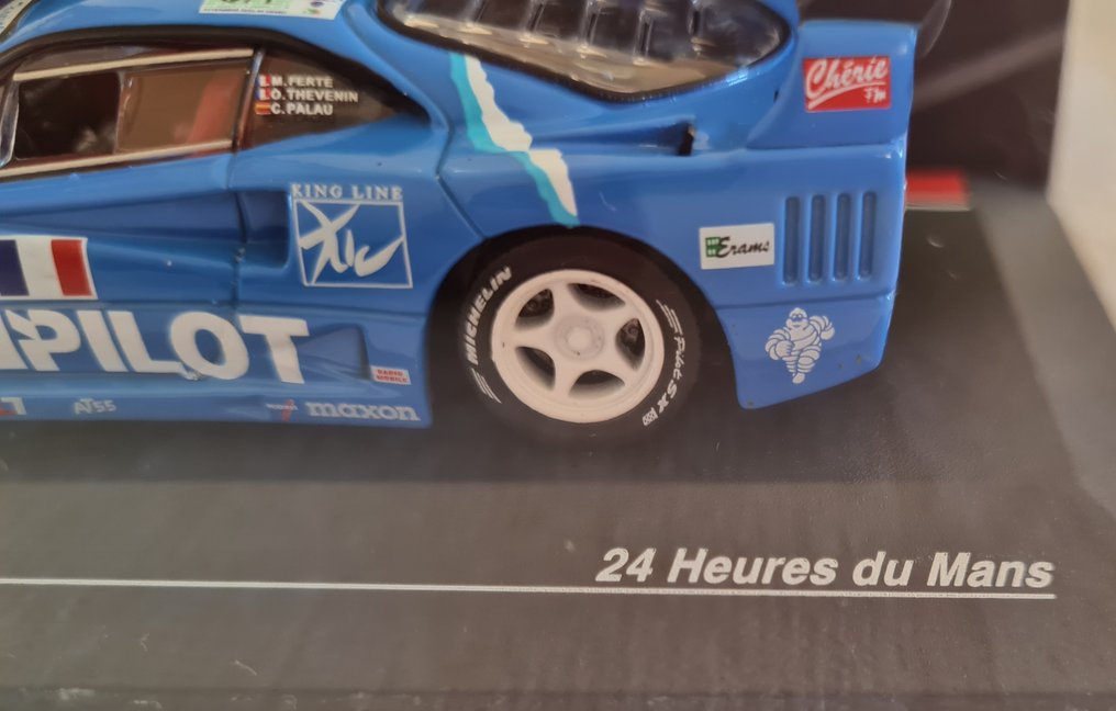 Centauria 1:43 - 5 - Voiture de course miniature - Ferrari F40 - Catawiki