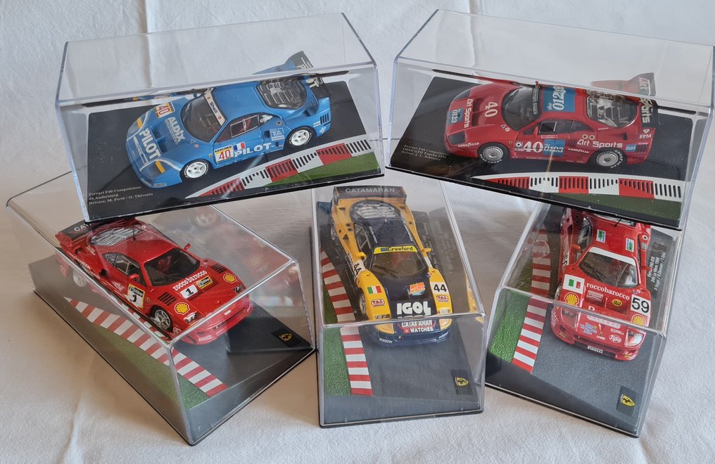 Centauria 1:43 - 5 - Voiture de course miniature - Ferrari F40 - Catawiki