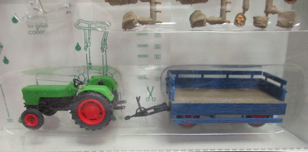Preiser H0 - 13008 - Model train figures (1) - Superset potato harvest ...