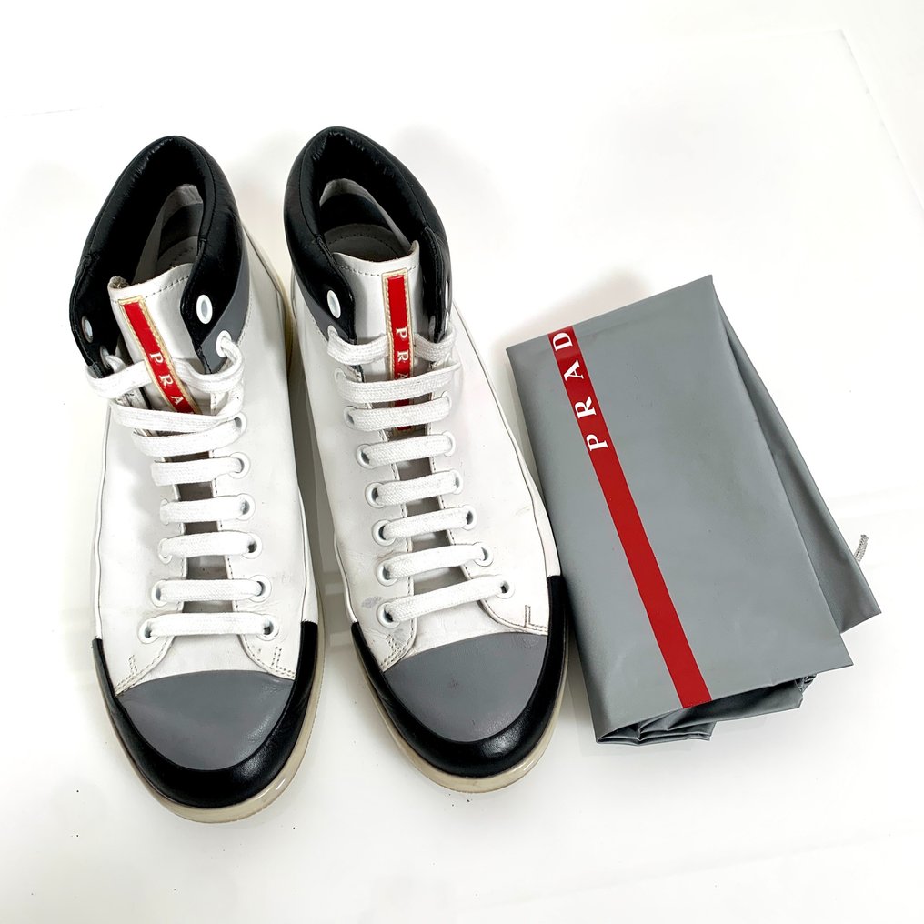 Prada - High-top trainers - Size: Shoes / EU 42, UK 8 - Catawiki