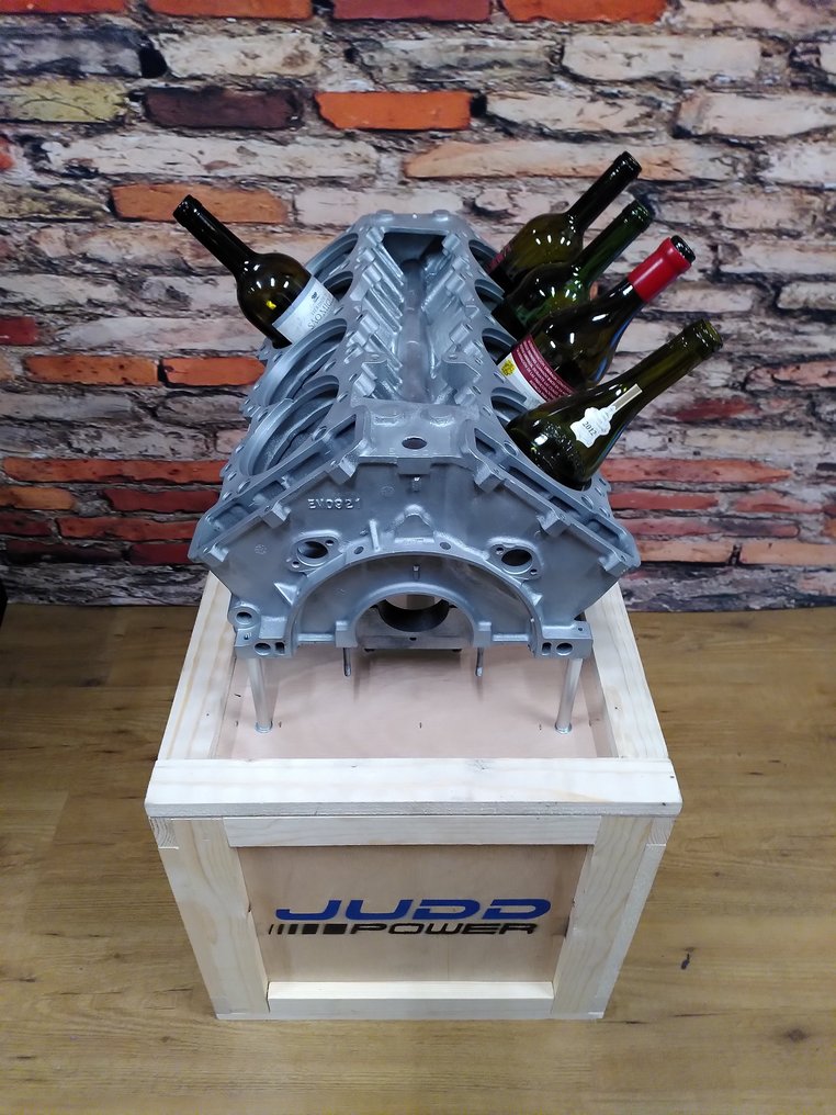 Artwork - Judd - Formule 1 Judd EV V8 motorblok deco item / wijnrek ...