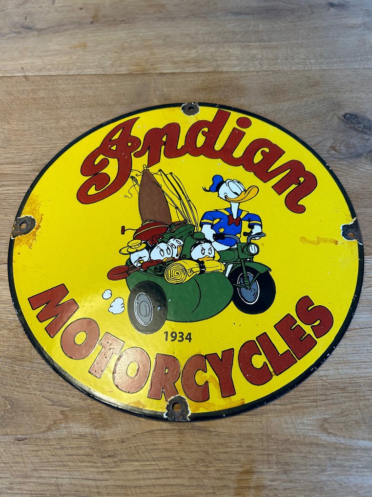 Indian Motorcycles - Enamel sign (1) - Donald Duck - Enamel - Catawiki