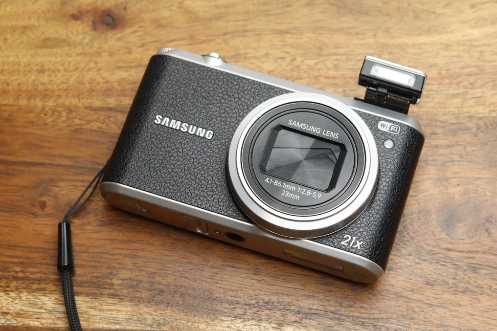 Samsung WB350F, Touchscreen, wifi, 21x zoom, vintage Digital camera ...