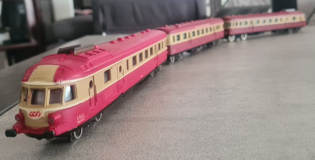 Lima H0 - 1002 - Rame automotrice (1) - RGP TEE Trans Europe Express ...