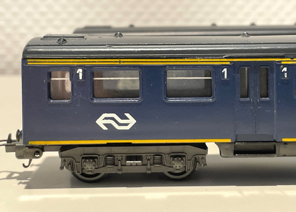 Lima H0 - Modeltrein personenwagonset (4) - Plan E, restauratie rijtuig, 1e klas, 2e klas met NS ...