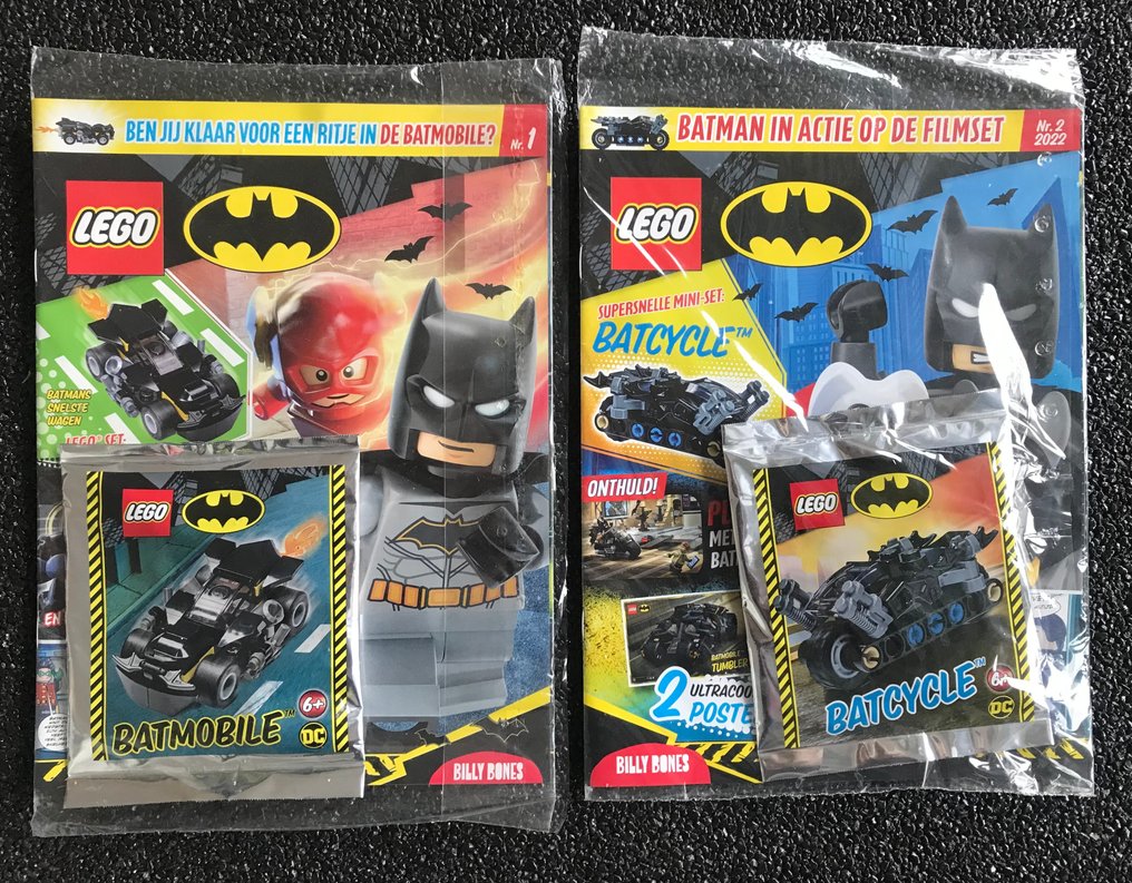 LEGO - 32 stuks nieuwe Lego Magazines + Activiteitenboeken met Minifigs ...