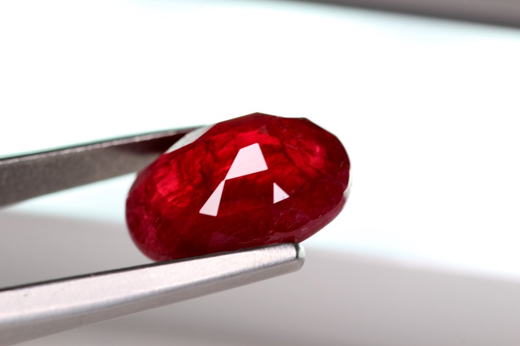 "Rich" Ruby - 5.04 ct - Catawiki