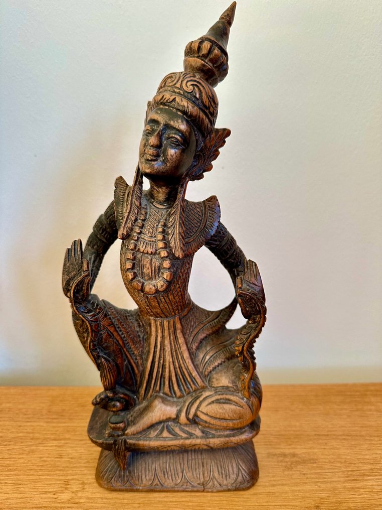 Große Law Ka Nat-Skulptur – 38,5 cm/1,48 kg - Birma - Myanmar - Catawiki