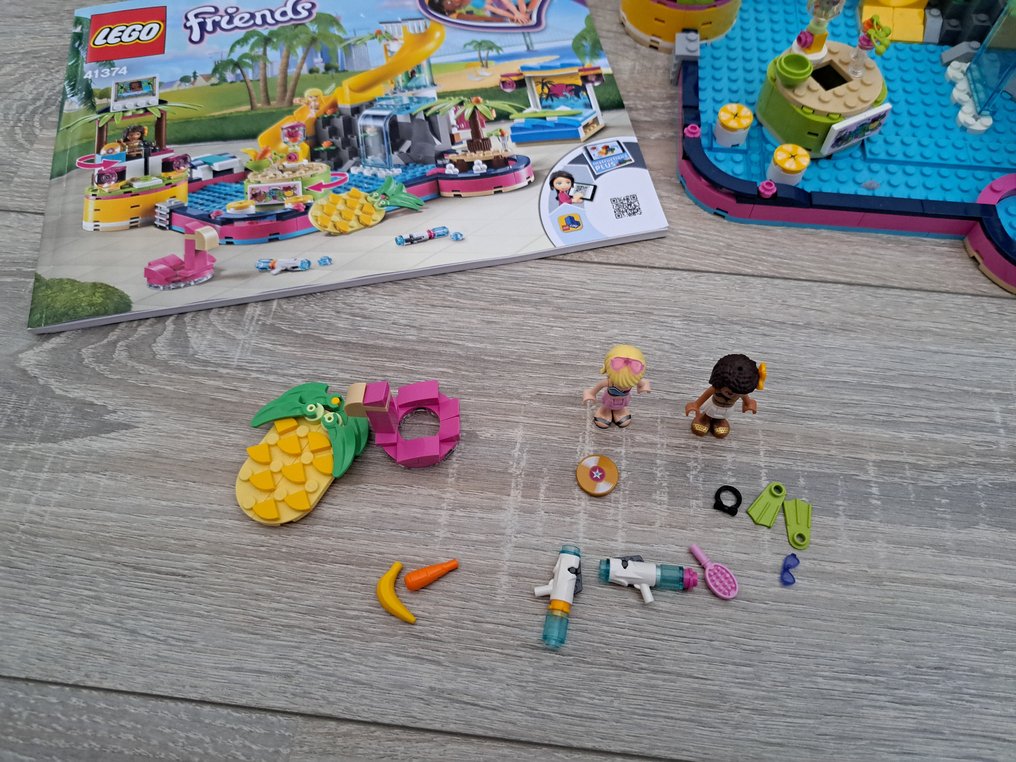 Lego - Friends - 41374 - Andrea's Pool Party - Catawiki