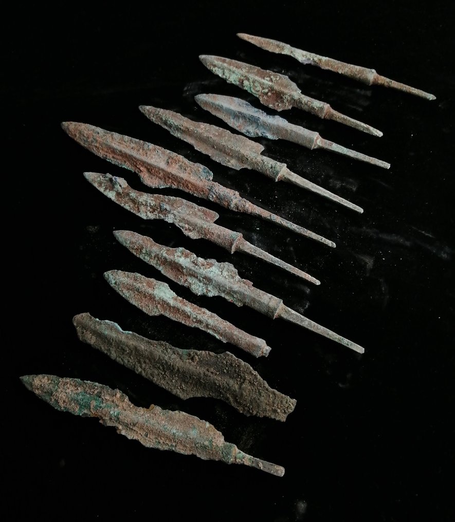 Bronze Age Bronze Arrow head - Catawiki