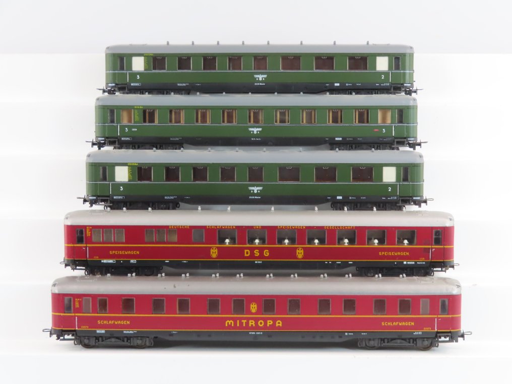 Liliput H0 - o.a. 83402 - Model train passenger carriage (5) - 5x 4-axle express train passenger ...