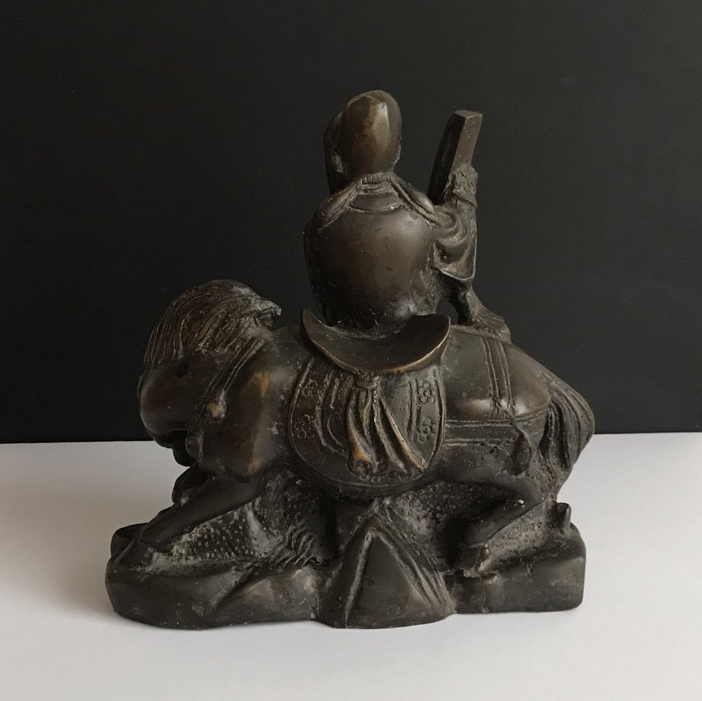 Statuette homme de la sagesse avec son cheval - Bronze - Chine, 2e ...