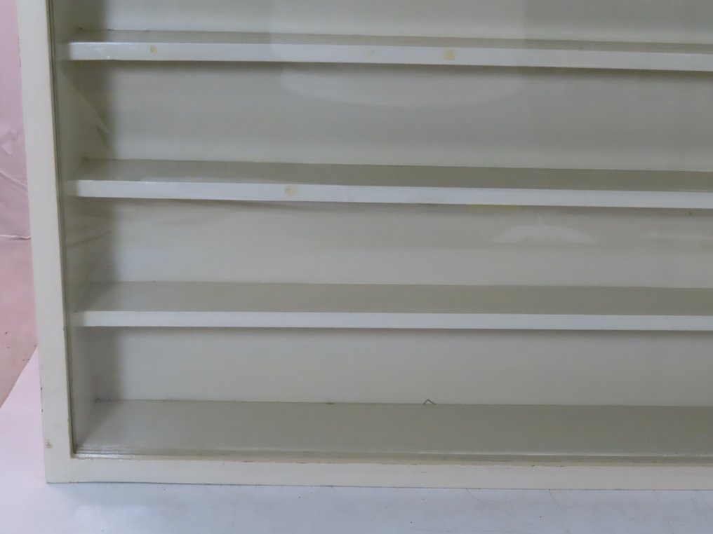 Vitrine H0 - Model train attachment (1) - 8 layer display with glass ...