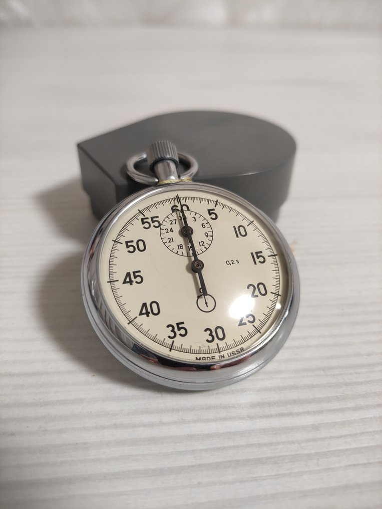 Stopwatch "Agate" mechanical, one-button. In the original box. Of the ...