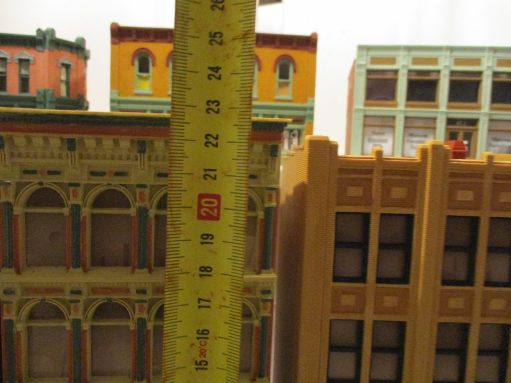 Faller H0 Modeltreingebouwen 8 Usa City Classics And Dpm Gebouwen Catawiki