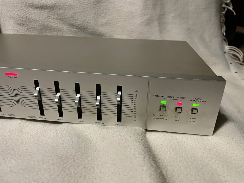 Akai Ea G30 Stereo Graphic Equalizer Audio Component Catawiki