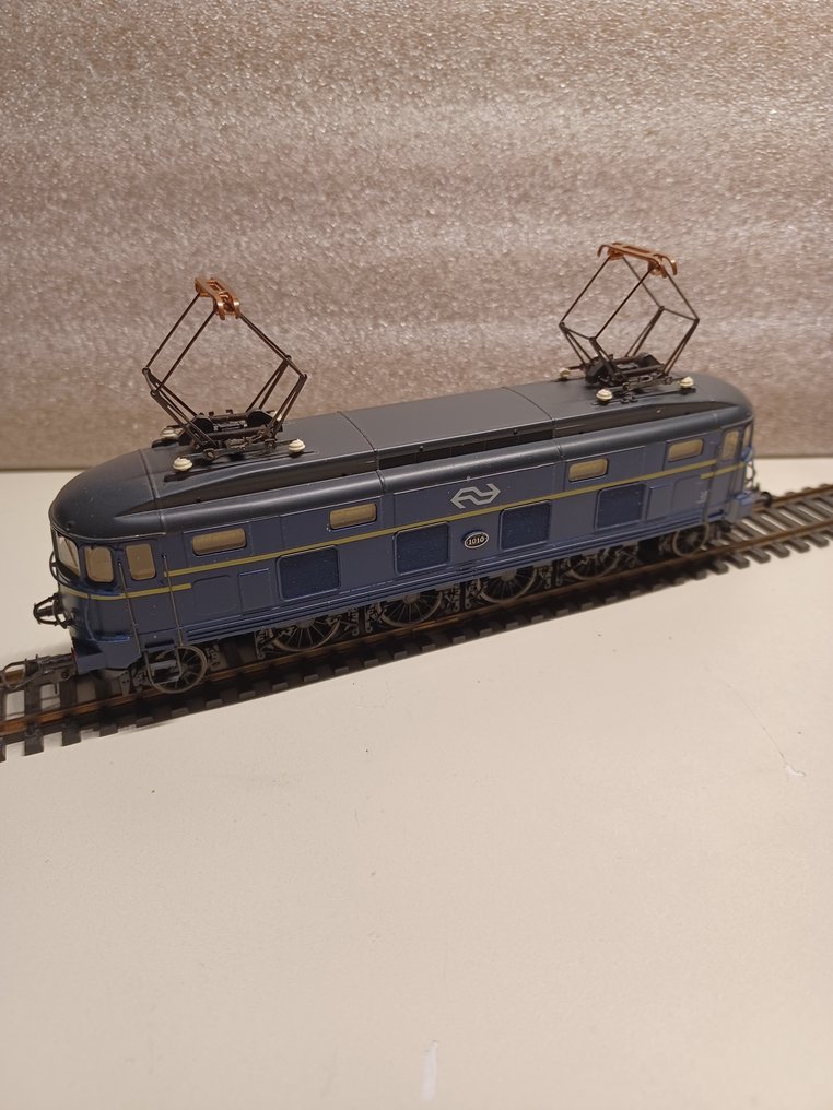 Roco H0 - 43615 - Elektrolokomotive (1) - Serie 1000 - NS - Catawiki