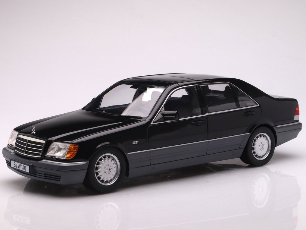 iScale 1:18 - 1 - Model car - Mercedes-Benz S500 (W140) - 1994-98, black - Sedan - Catawiki