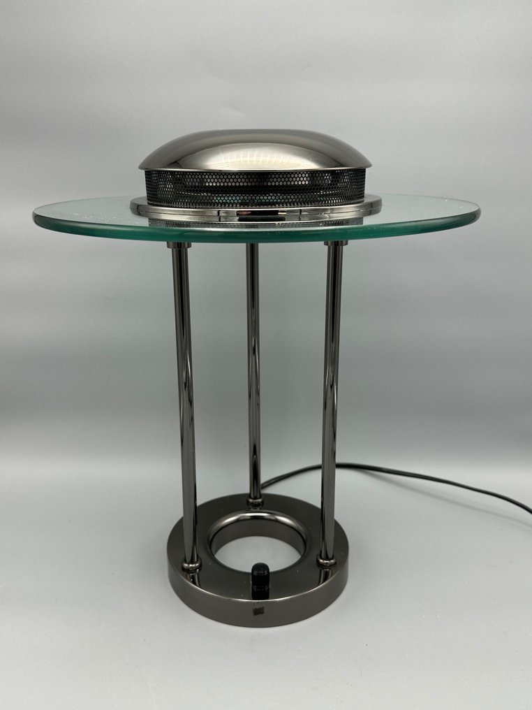 SMC Shell Electric - Table lamp - Glass, Metal - Catawiki