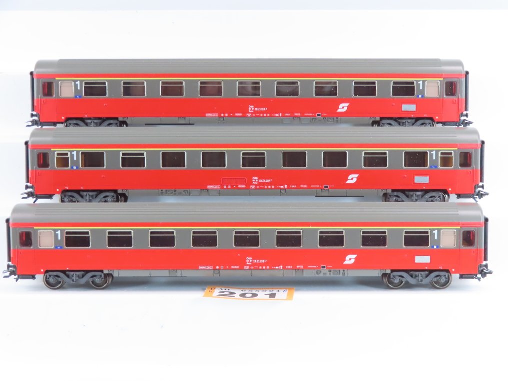 Märklin H0 - 42724 - Model train passenger carriage (3) - 3 Express train carriages - ÖBB - Catawiki