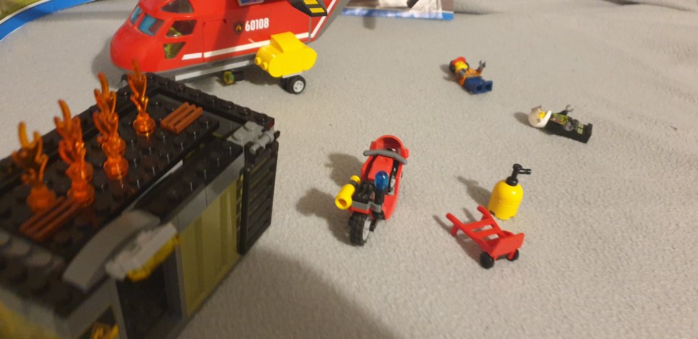 Lego - City - 60108 - Fire Reaponse Unit - 2010-2020 - Catawiki