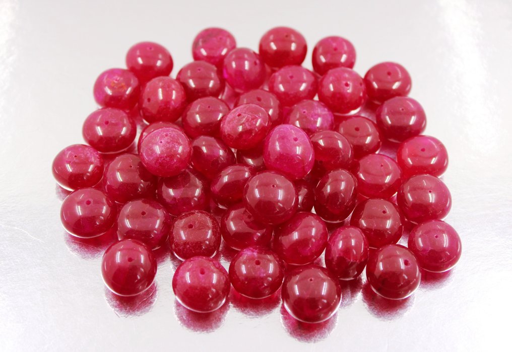 47 Really beautiful hand made big ruby beads - 910 Cts. Polished- 182 g ...