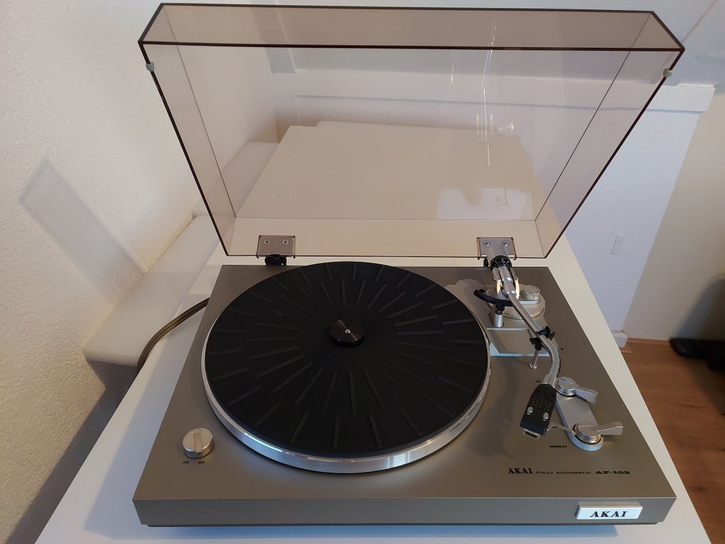 Akai - AP-103 Tocadiscos - Catawiki