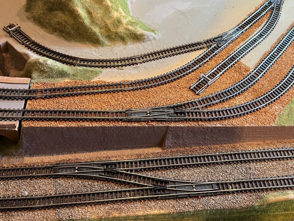 Minitrix N - Model train scenery (1) - Complete train track on Noch ...