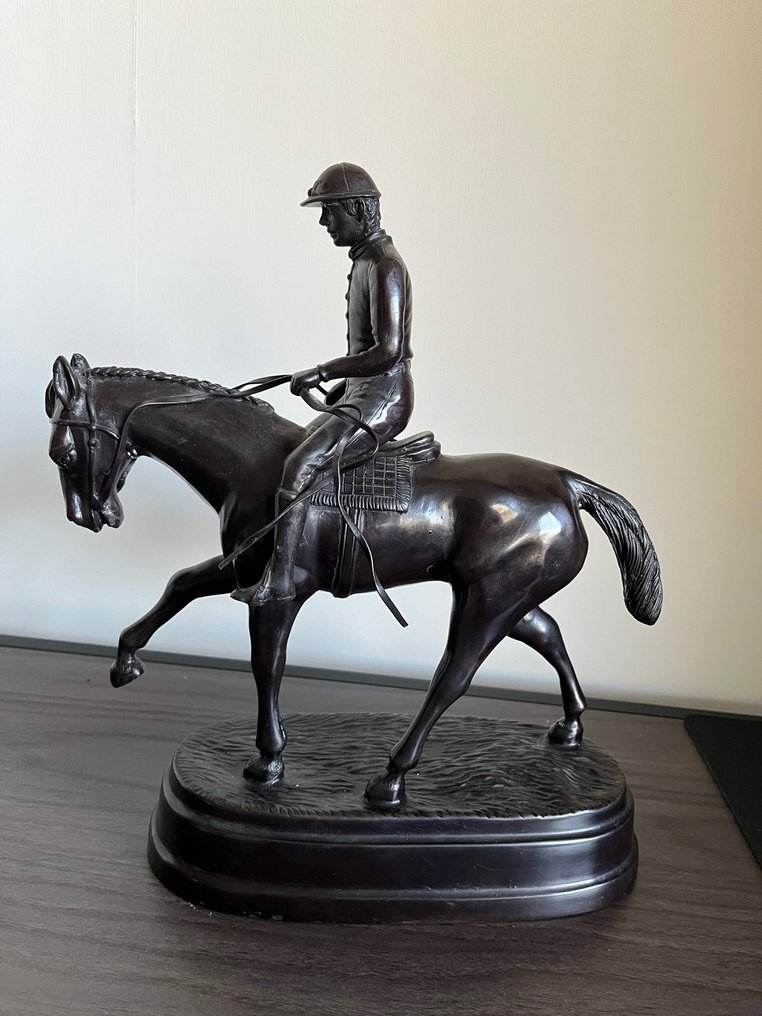 Beeld, Jockey / ruiter op paard, naar voorbeeld van Isidore Jules ...