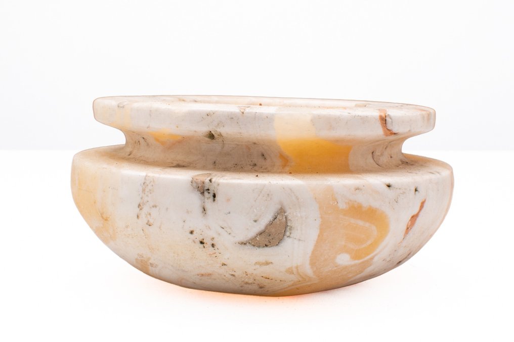 Ancient Egyptian Alabaster Offering Bowl - Catawiki
