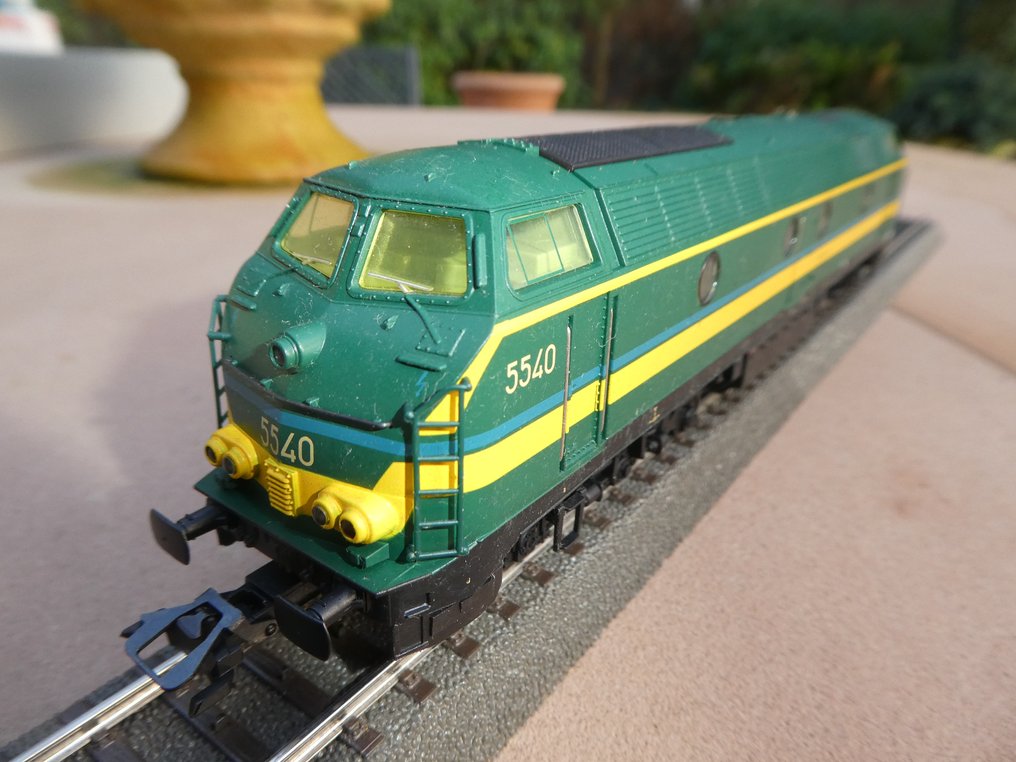 Märklin H0 - 37673 - Diesel locomotive (1) - heavy diesel locomotive ...