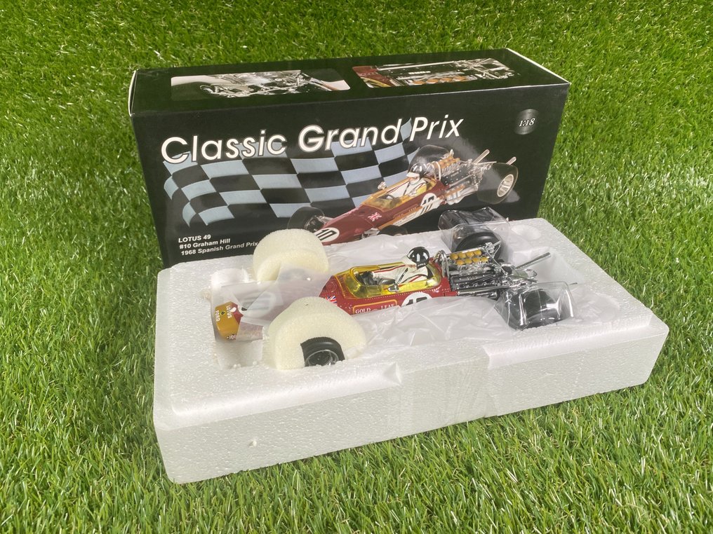 Quartzo 1:18 - 1 - Model car - Lotus 49 - 1968 Spanish GP Winner #10 Graham Hill - Catawiki