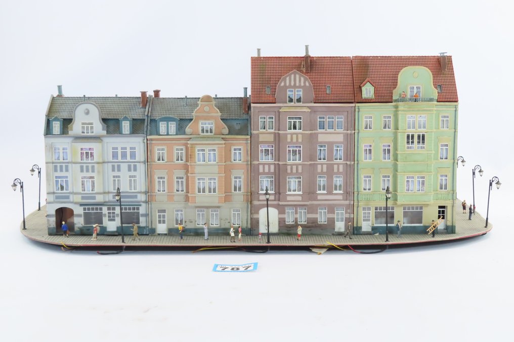 Faller H0 - 130466/130915 - Bâtiments pour trains miniatures (1 ...