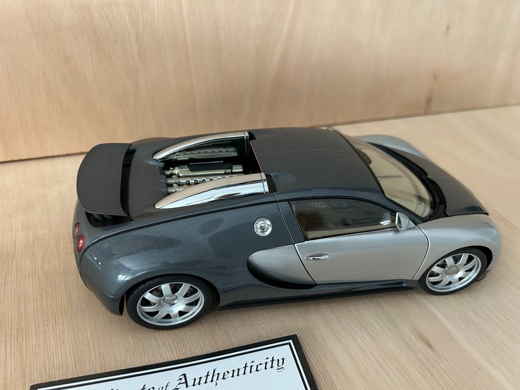 Autoart 1:18 - 1 - Model sports car - Bugatti EB 16.4 Veyron Showcar - Catawiki