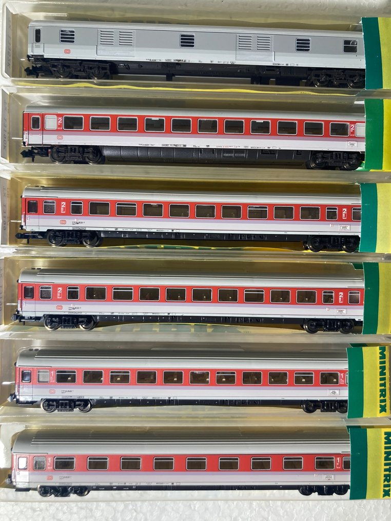 Minitrix N - 13199, 13197, 13190, 13198, 13352 - Modeltrein ...