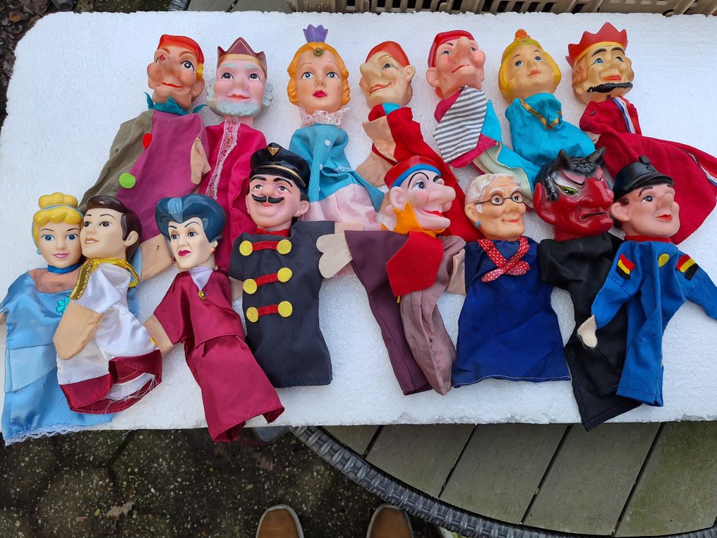 Merchandise figure - Vintage Walt Disney - hand puppets (16) - Rubber ...