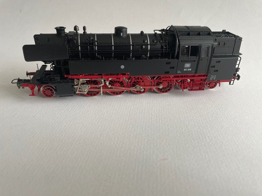 Fleischmann H0 - 1165 - Tender locomotive (1) - BR 65, alternating current version - DB - Catawiki