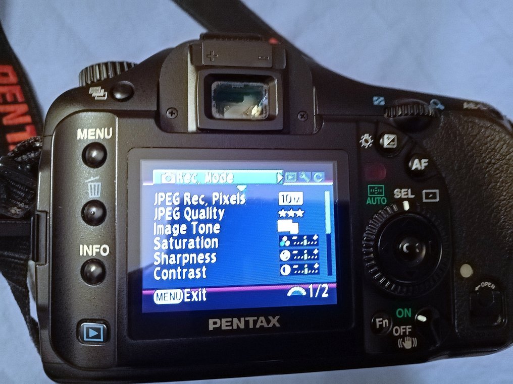 Pentax K10D + DA 18-55mm f 3,5 + SMC DA 35mm f2,5 Digitale reflex camera (DSLR) - Catawiki