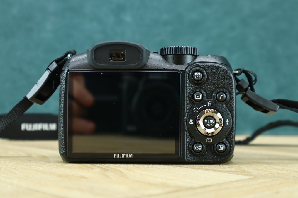 Fuji film FinePix S2950 | Fujinon lens 18x optical f=5.0-90.0mm 1:3.1-5 ...