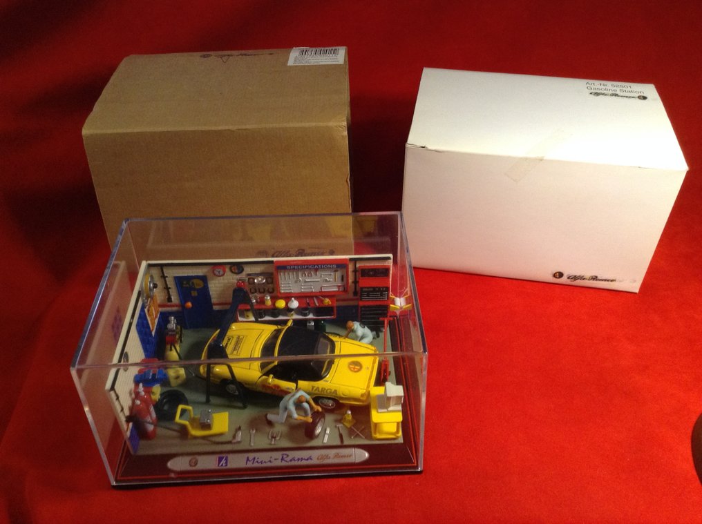 Alfa Romeo Promotional - Mini Rama Gasoline Station Diorama 1:43 - 1 ...